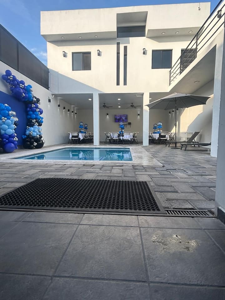 Alberca | Casa P/18 | A 14 Millas Estadio Akron - Guadalajara