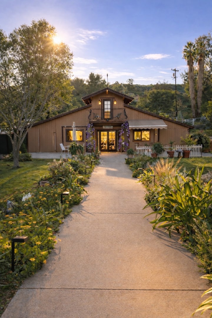 French Country Barn Retreat - Enchanted Gardens - Corona