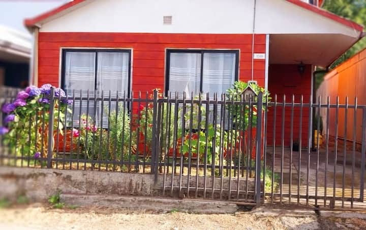 Acogedora Casa En Futrono, Todo Cerca! - Futrono