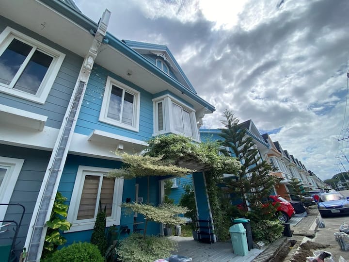 Pontefino Estates Blue Corner 2- Storey Townhouse - Batangas
