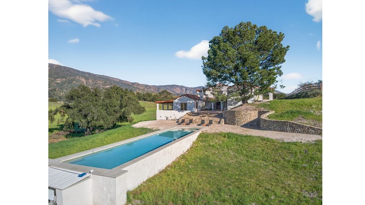 Casa Pajul: 10-acre Retreat In Upper Ojai - Santa Paula, CA