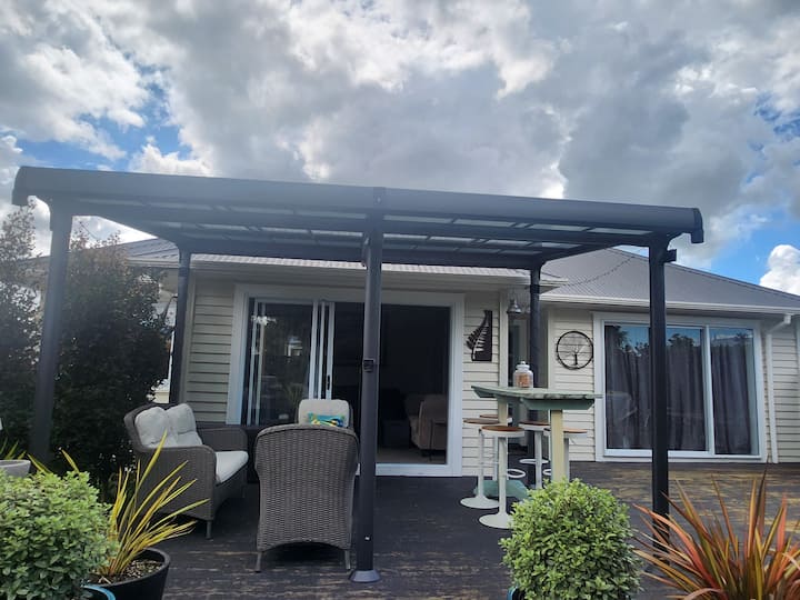 "Cambridge Oasis" Beautiful 2 Bedroom Home - Cambridge