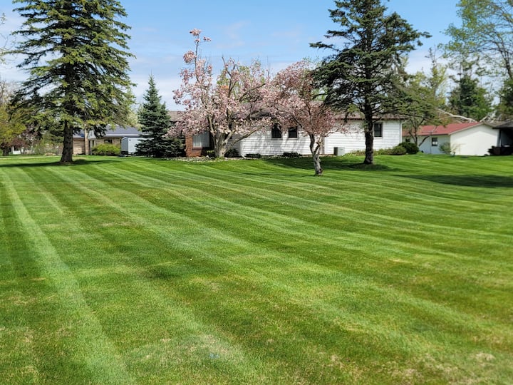 Vintage Ranch, Gaylord! Experience Northern Mi! - Gaylord, MI