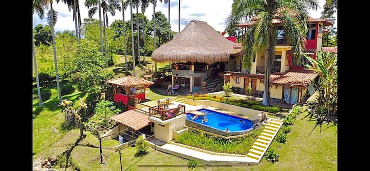 La Casa Que Canta - Quimbaya