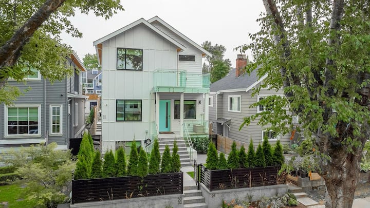 Fabulous Modern Home Vancouver City Centre - Vancouver
