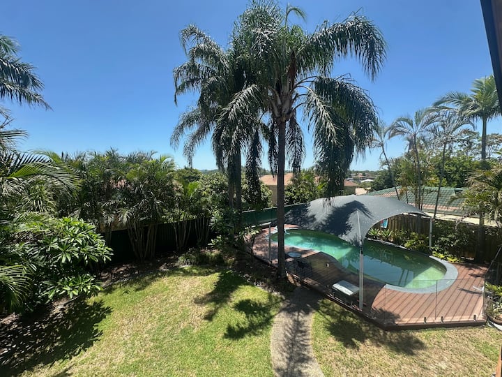 Family Home With Pool In Middle Park - Oxley