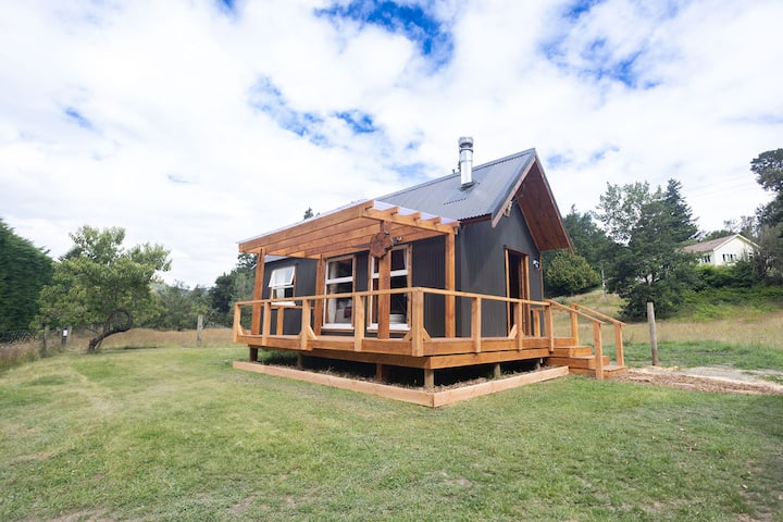Shepherd's Rest Tiny Home - West Coast