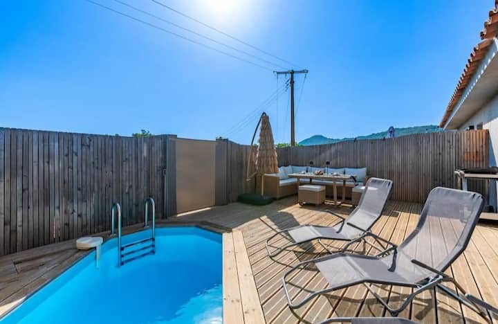 Nouveau : Maison Avec Piscine Privée Chauffée - Figari