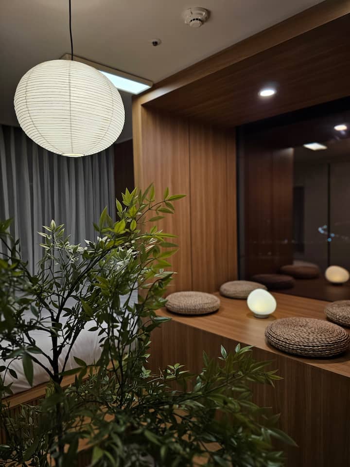 오션뷰 34층 스카이라운지 평상 감성숙소 (4인) - Incheon