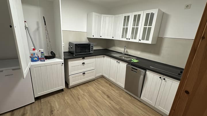 Landleben Pur – Gemütliche Wohnung Mit Terrasse - Großräschen