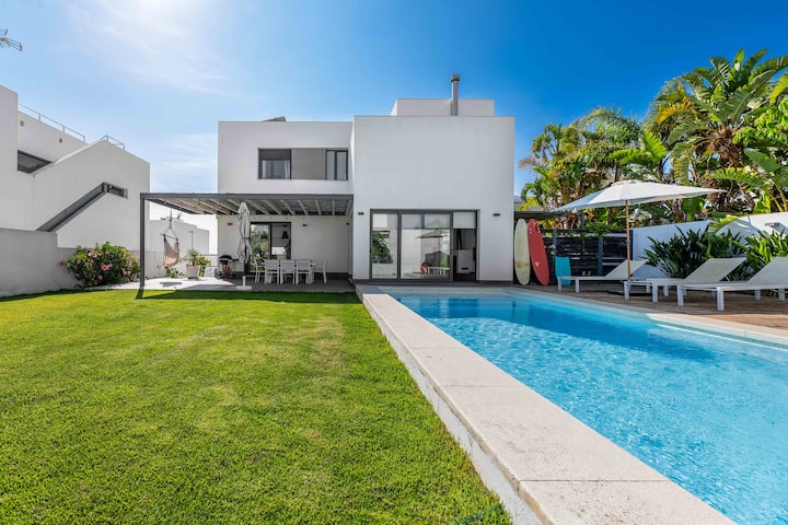 Seaside Villa In Conil - Walk To The Beach - Conil de la Frontera