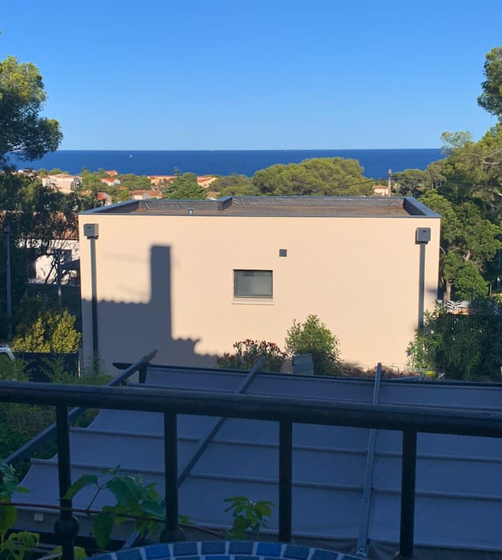 Villa Vue Mer • Piscine • 5 Chambres • 700m Plage - Fréjus