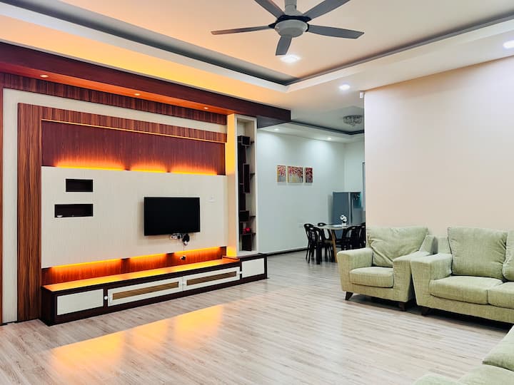 Spacious & Cozy 3br | Family | Group Stay | Miri - Miri