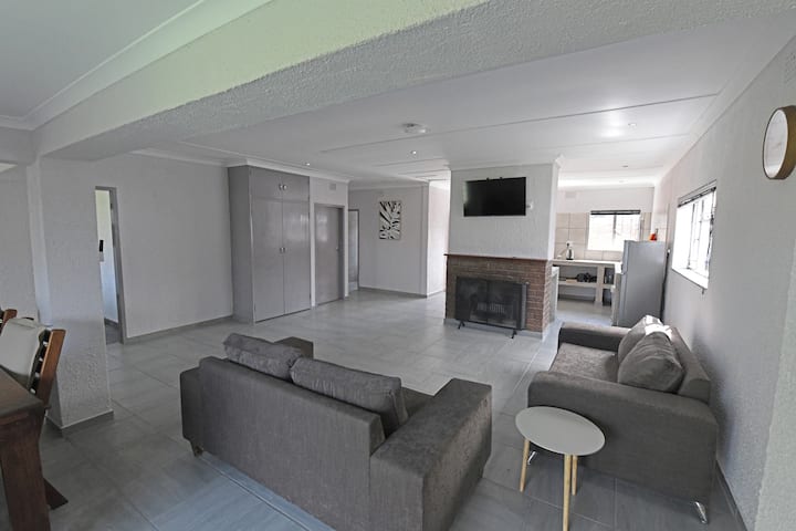 Soliha Guesthouse - Secunda