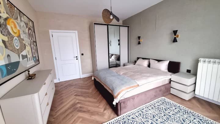 Cozy And Stylish Top Central 2bdr Apt. - Sofia