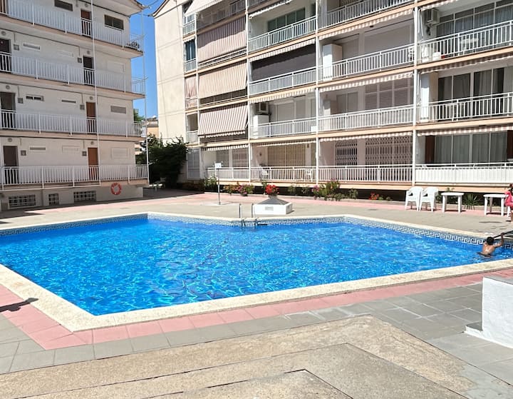 Acogedor Apartamento Cerca De La Playa Con Piscina - Salou