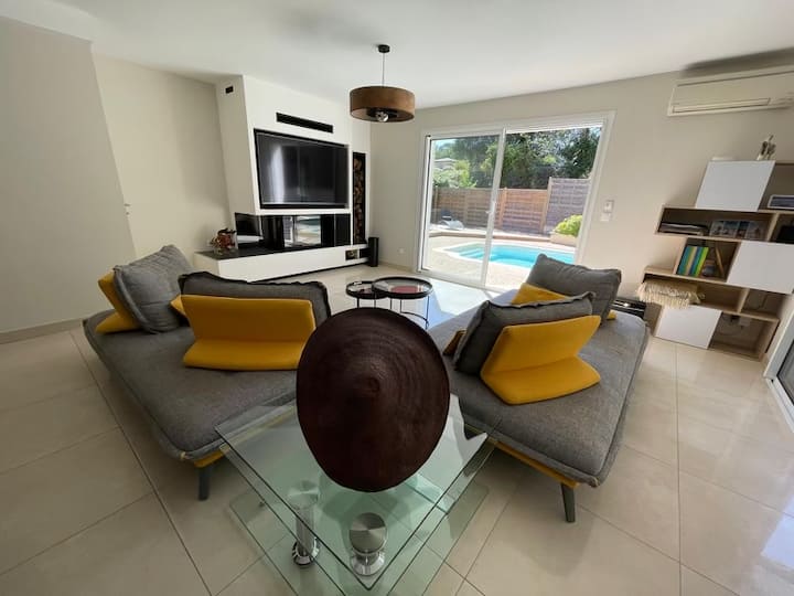 Villa D'exception - Piscine Privée - Proche Mer - Fréjus