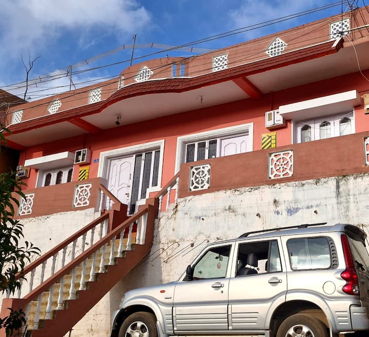 Homestay @ Easa | 3bhk In 6bhk Home - Ooty