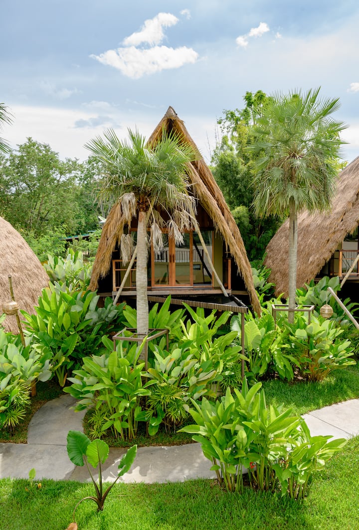 V3 Bamboo Duplex Suite - Pak Thong Chai District