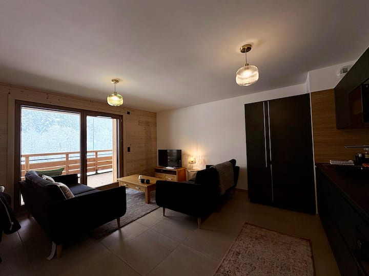 Spacious Apartment, Ideal Location, Secure Storage - Morzine