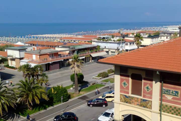 Bomboniera Fronte Mare - Viareggio