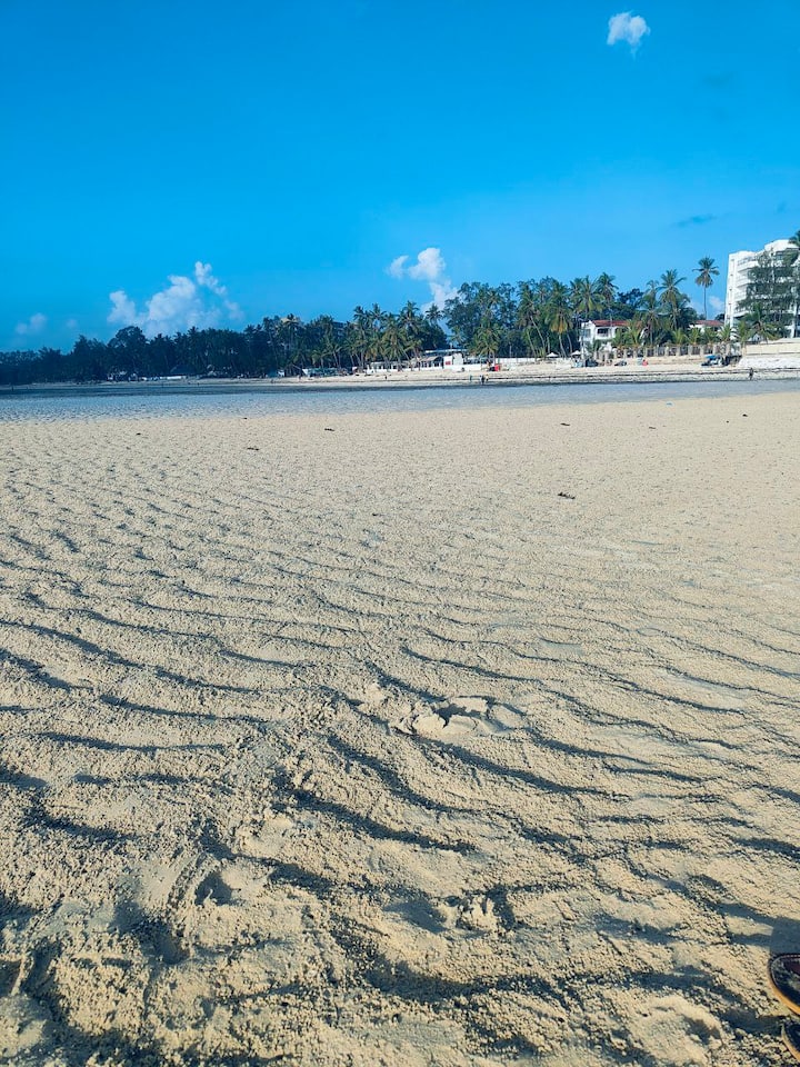 3br Near Wild Waters, Beach And Malls, Nyali - Mombasa