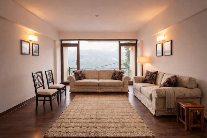 Emerald Bay | Lake View 2bhk Near Mall Road - ナイニタール