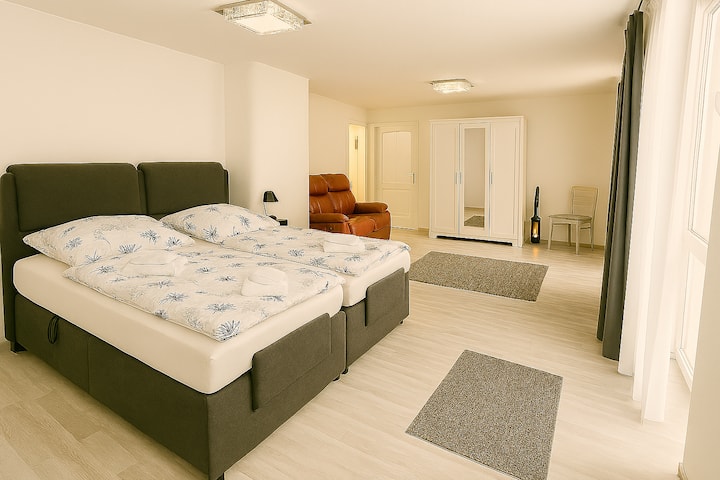Modernes 1-schlafzimmer-apartment - Lübeck