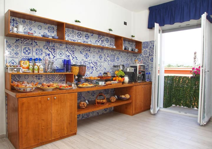 Appartamento Da 4 Room E 4 Bagni Con Cucina Pompei - Pompei