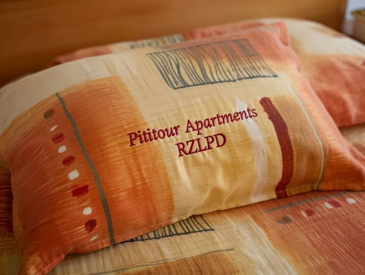 Budget Holiday Apartments With Pool Close To Clubs - Islas de Ibiza