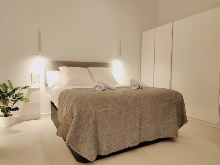 Gran Capitan, Urban Loft - Granada