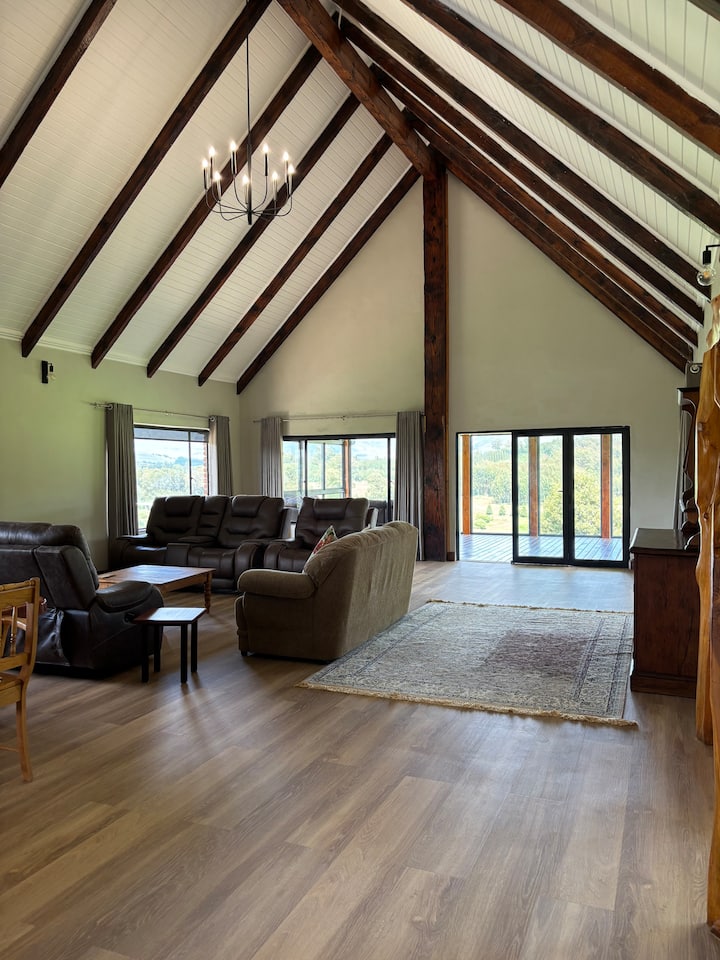 Shiloh Lodges Main House Kamberg - Mooi River