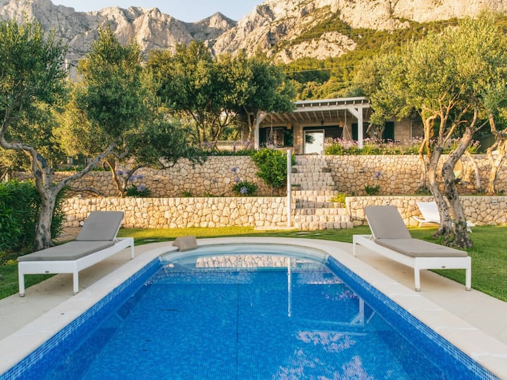 Villa Tamari, Makarska Swimming Pool - Sea View - Baška Voda