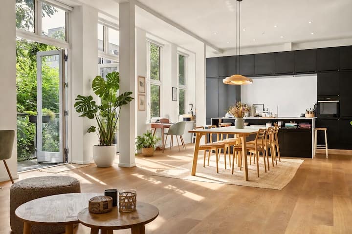 Penthouse In Quiet Courtyard, Private Roof Terrace - Copenhagen