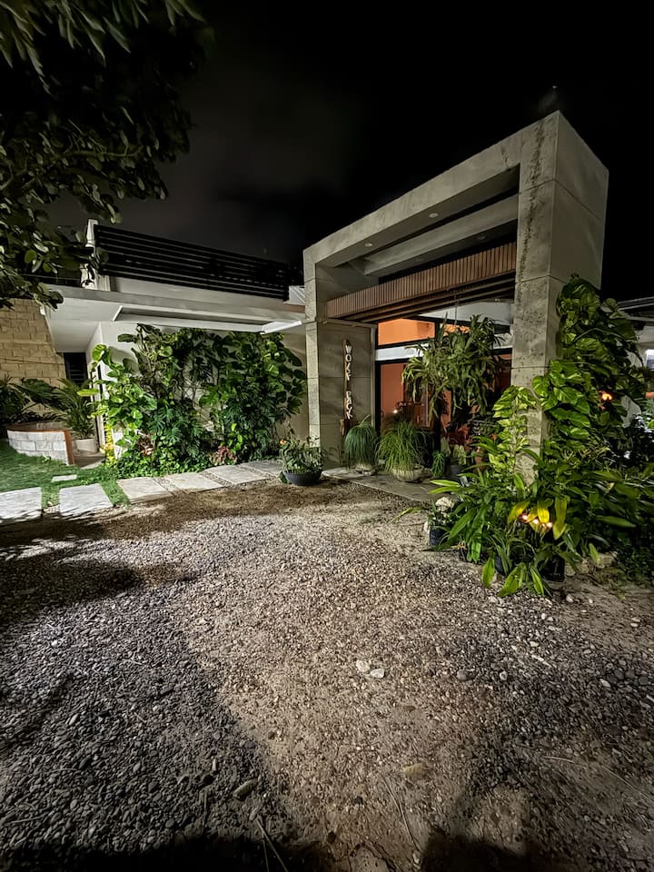 Luxury Beachfront House | Steps From The Sea - Puerto Colombia