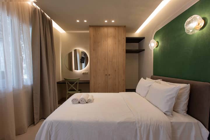 Heart Of Heraklion Studio/balcony Walk To Sites - Héraklion