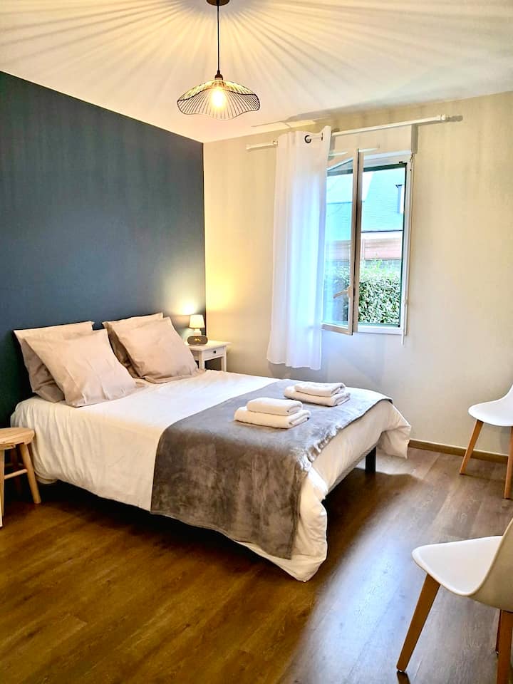 Dinard– T2 Parking Terrasse, 3mn Plage Du Prieuré - Dinard