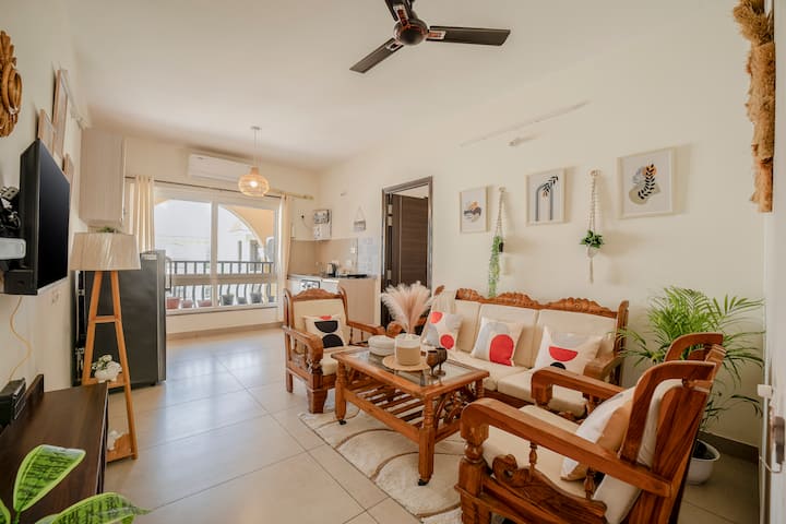 Susegad De Ora: 1bhk In North Goa | Pool | Wi-fi - Goa