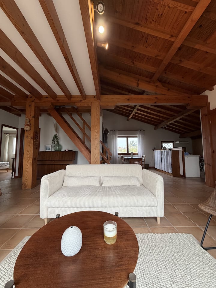 Premier éTage De Maison Basque - Plage à Pied - Bidart