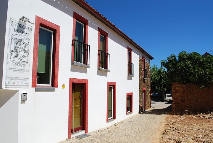 Casa De Ferias
São Torcato Moradal - Oleiros