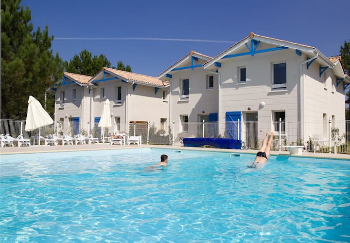 Résidence Du Phare Avec Piscine - Soulac-sur-Mer