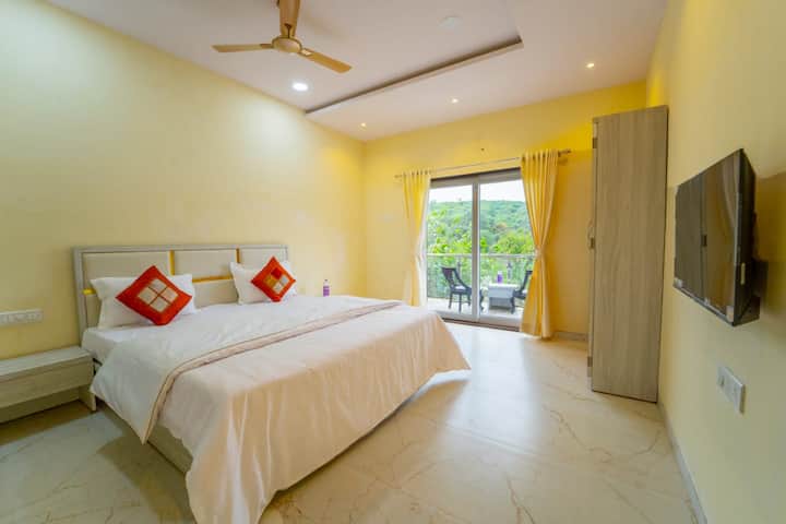 3 Bhk Villa - Mahabaleshwar