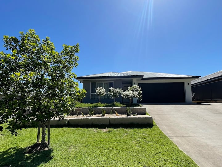 Retreat Que Sera - 紐卡斯爾