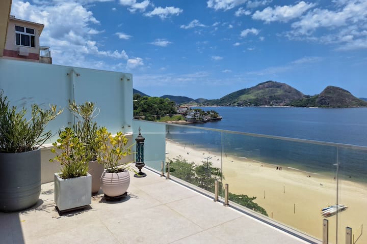 Apto 3 Quartos Com Garagem  Vista Mar Para A Praia - Niterói