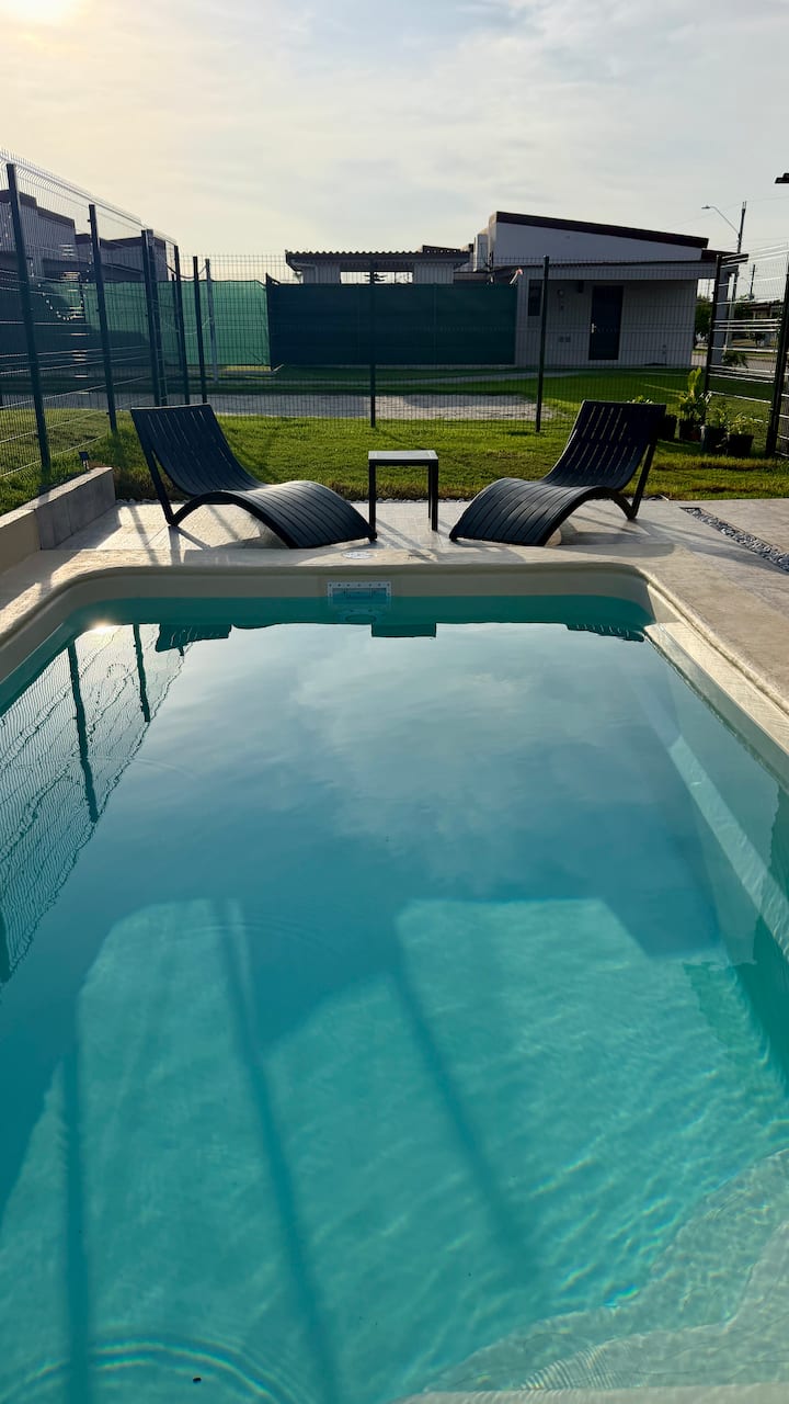 Eugenie Beach House - Playa Blanca
