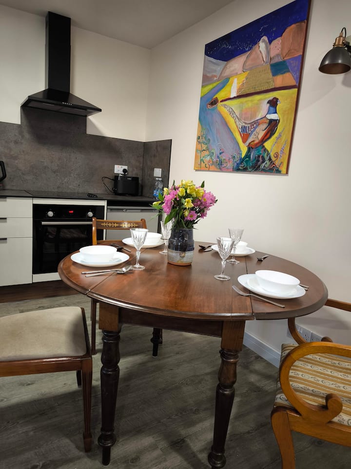 4 Temple View Apartment - Loch Ness