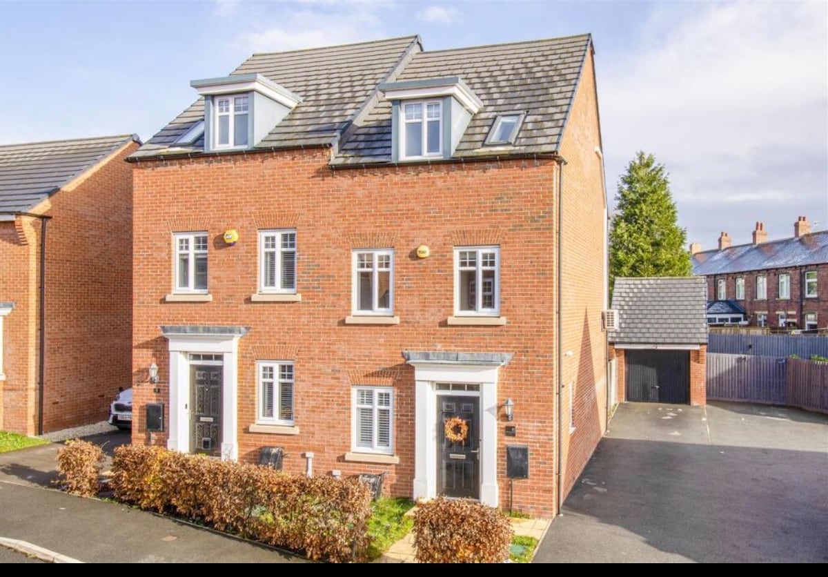 Casa completa en West Yorkshire, cerca de M1 y M62 - Casas en renta en ...