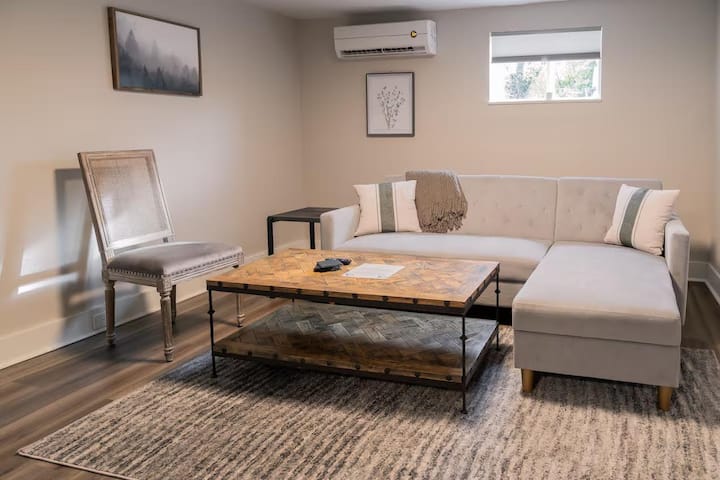 Modern 1br Condo 1 Mile To Downtown Knox - Knoxville, TN