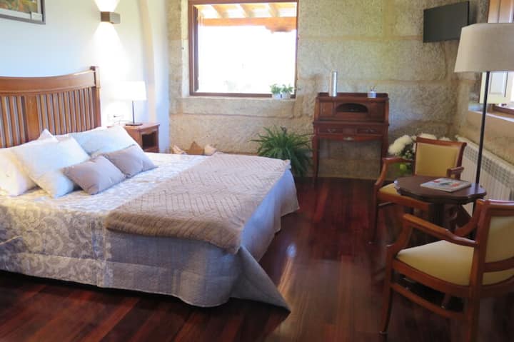 Hotel Pazo Carballo - Hab. Doble + Desayuno - Ribadavia