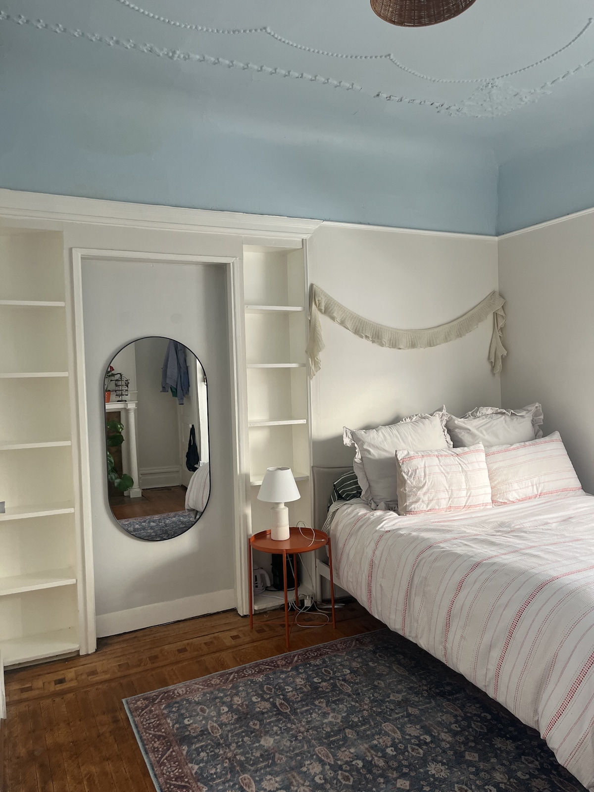 Bright, Cozy Studio with Vintage Charm! - Apartments for Rent in ...